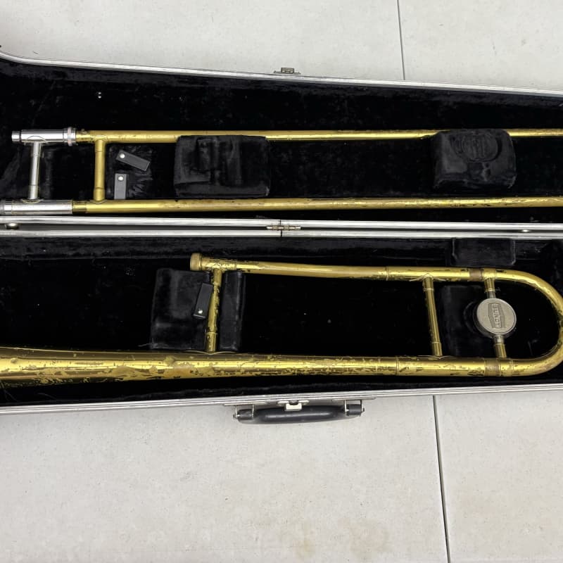 1970-1975 Bundy Trombone Lacquer - Student Trombone