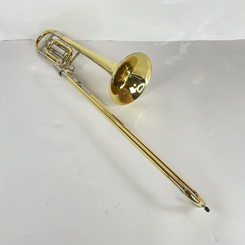 Bach Demo 42B Bb/F Tenor Trombone (SN: 227580) - Tenor Trombone