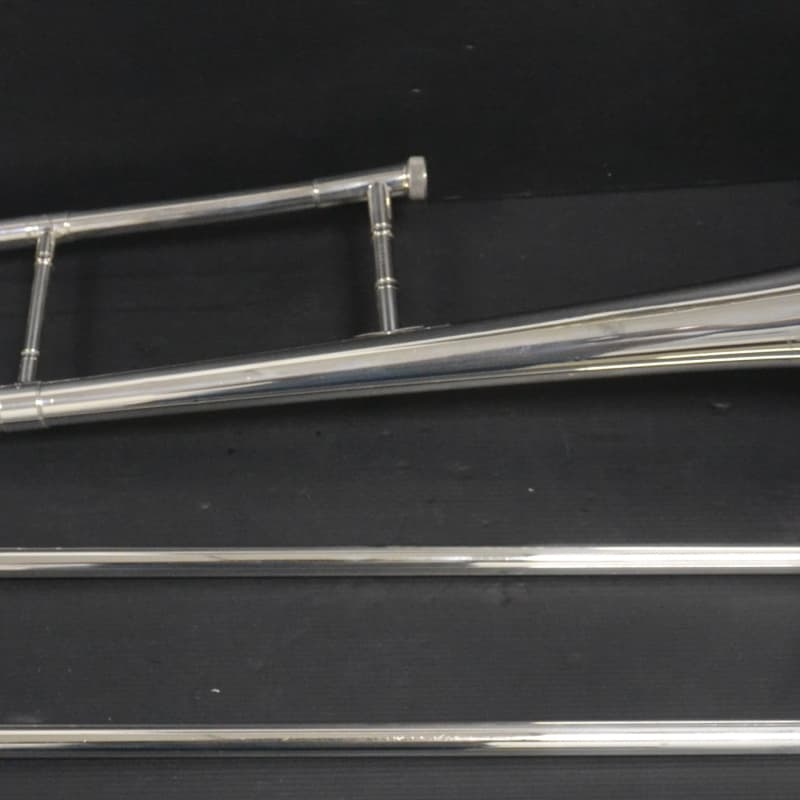 Conn 8H PLATEADO - Tenor Trombone